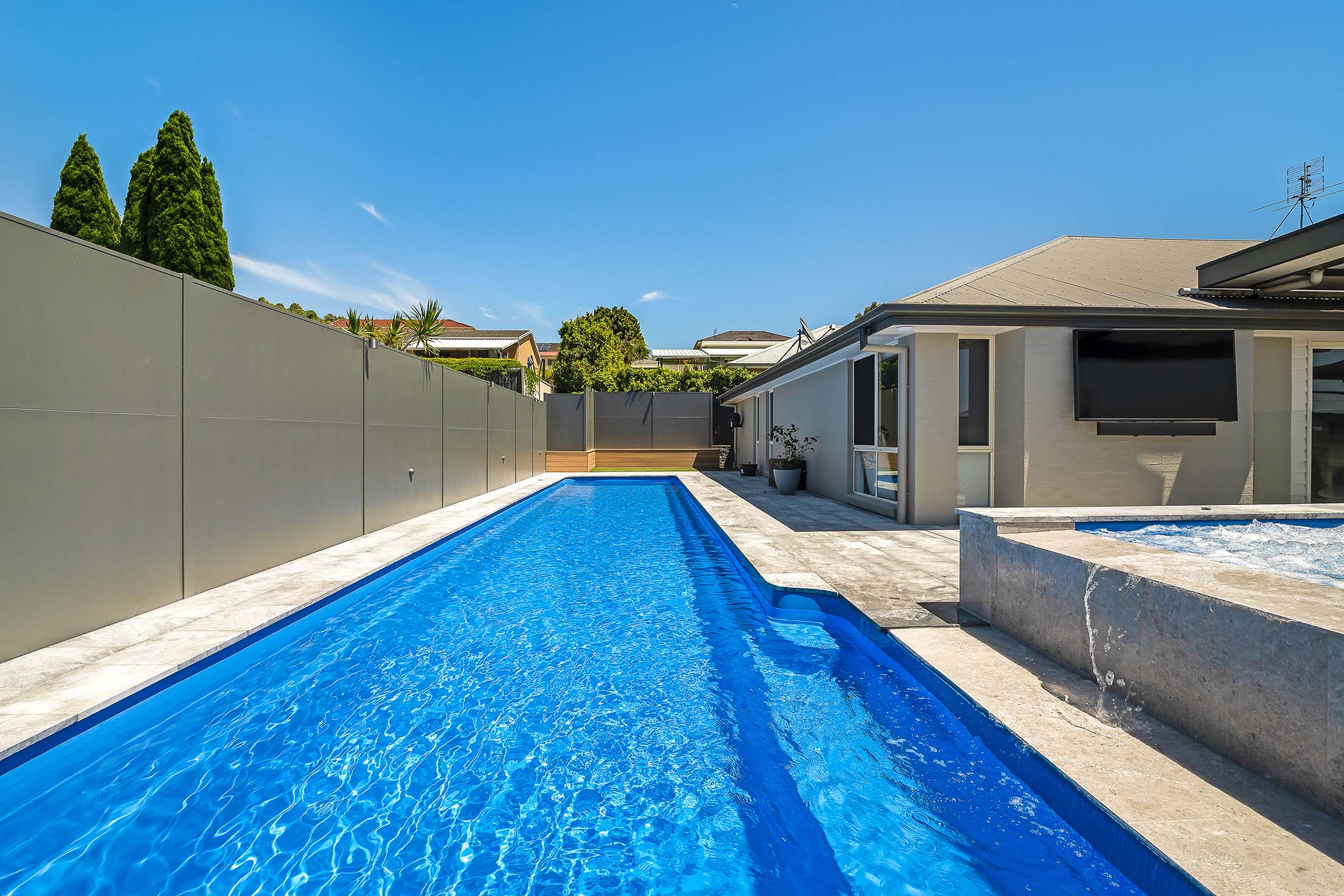 Bora Bora - Masterbuilt Pools
